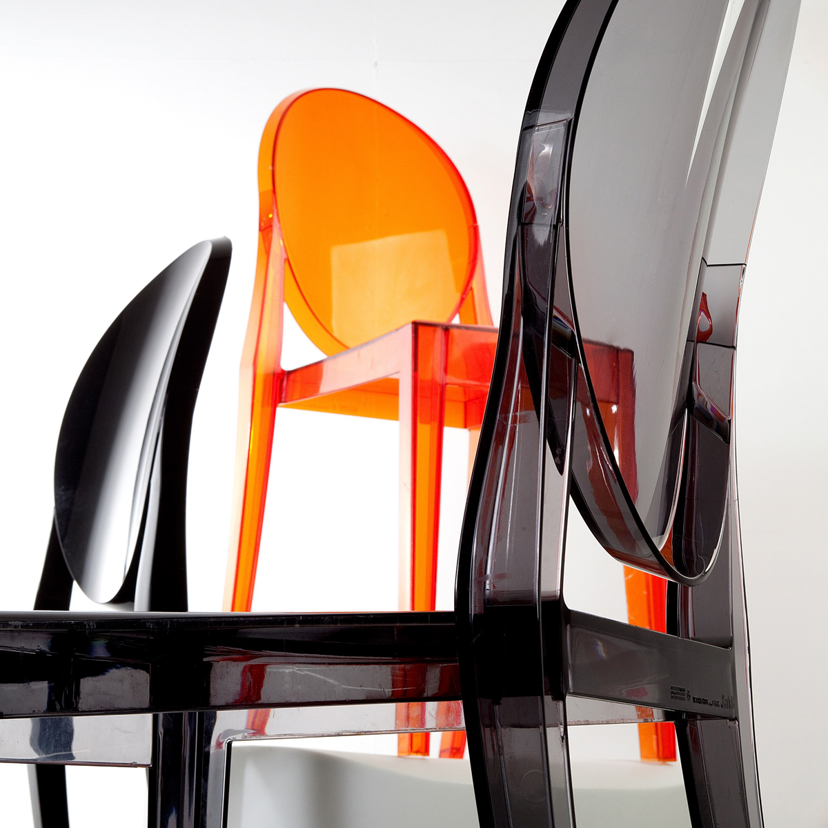 CHAISE VICTORIA GHOST – Fonction Meuble